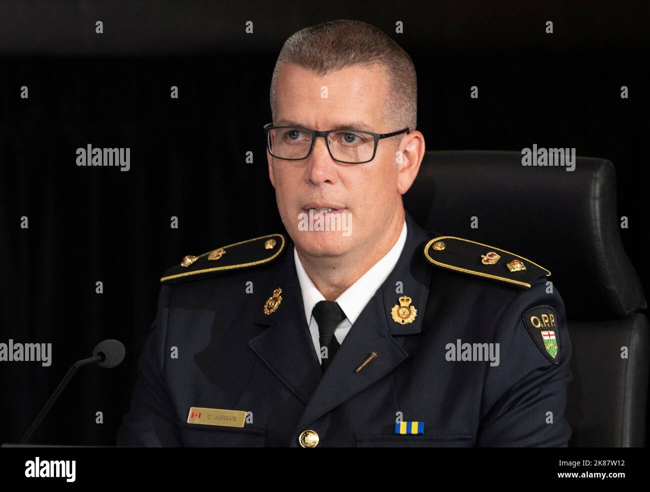 Police provinciale de l'Ontario, Sup. Craig Abrams fait l'objet d'un ...