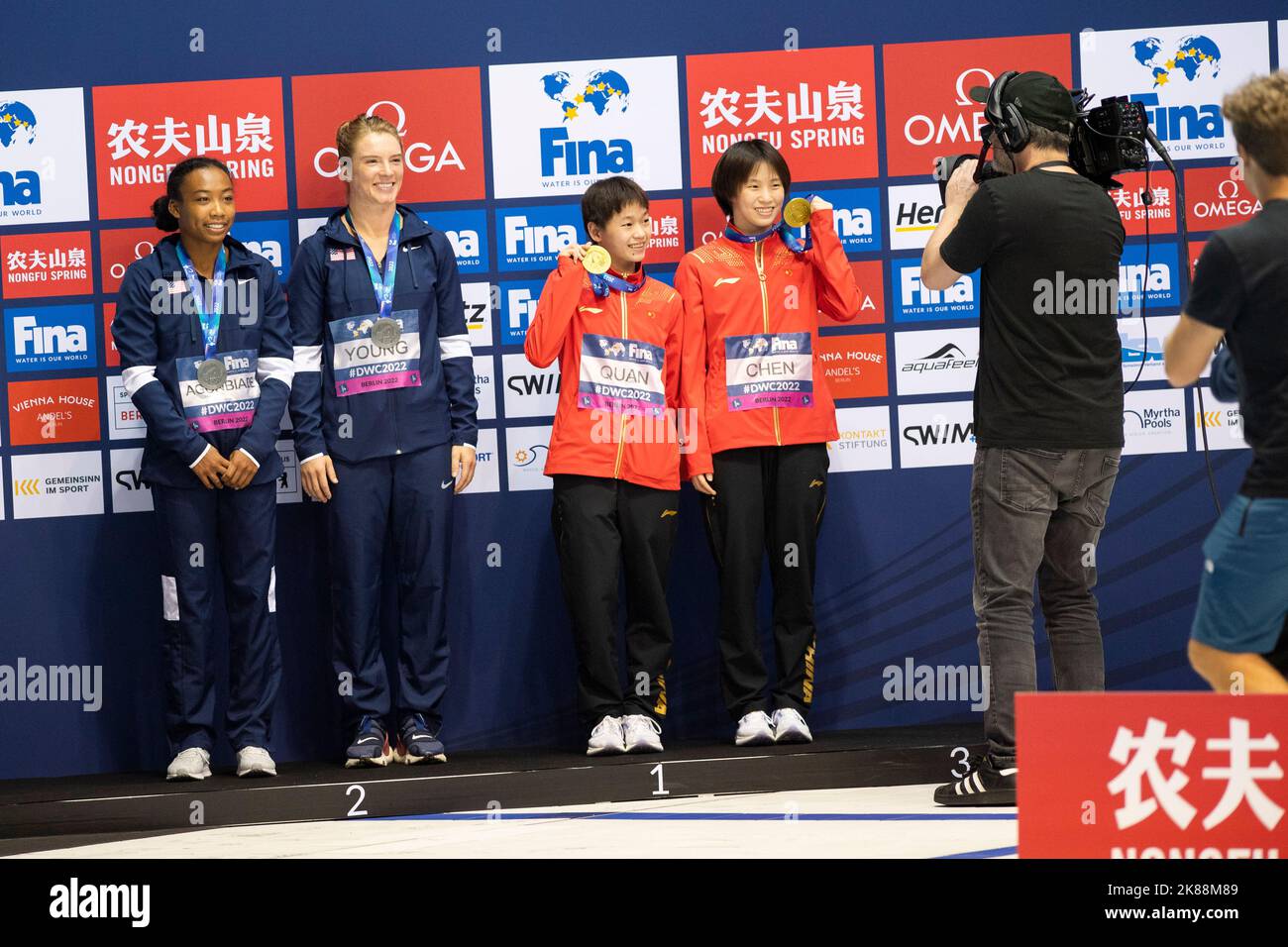 Katrina chen Banque de photographies et d’images à haute résolution - Alamy