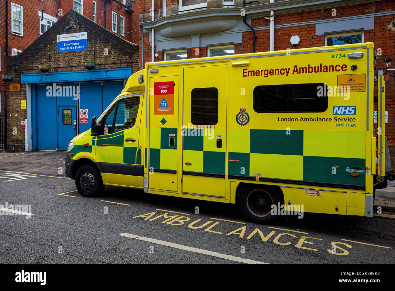 Ambulance station herbrand st londres Banque de photographies et d ...