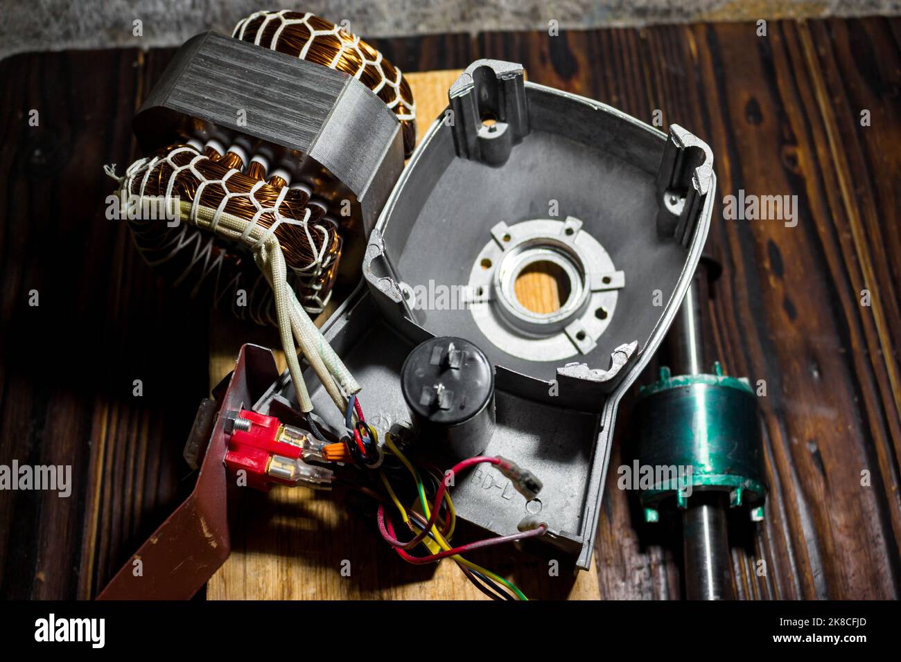 Moteur asynchrone à rotor bobiné Banque de photographies et d’images à ...