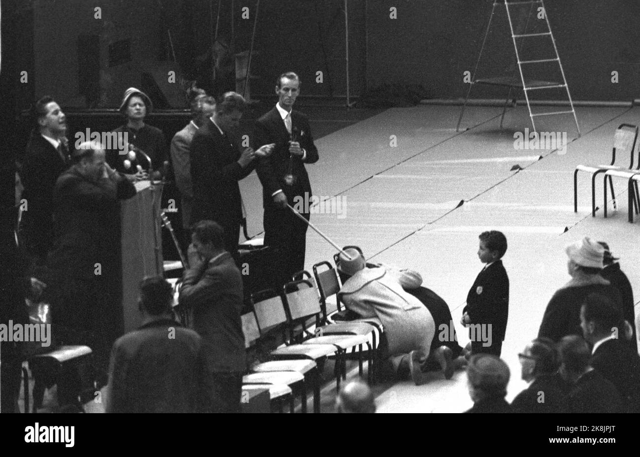 Oslo 1960. Rencontre dans la congrégation de Maran ATA, avec Aage ...