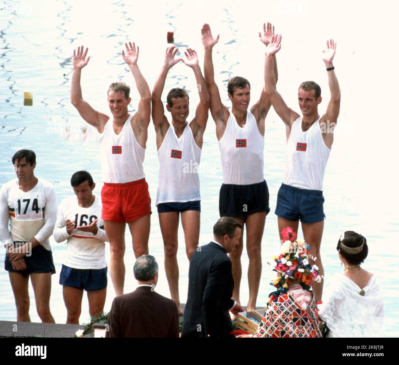 1968 Jeux olympiques au Mexique, kayak, K-4 1000 mètres. Or pour les ...