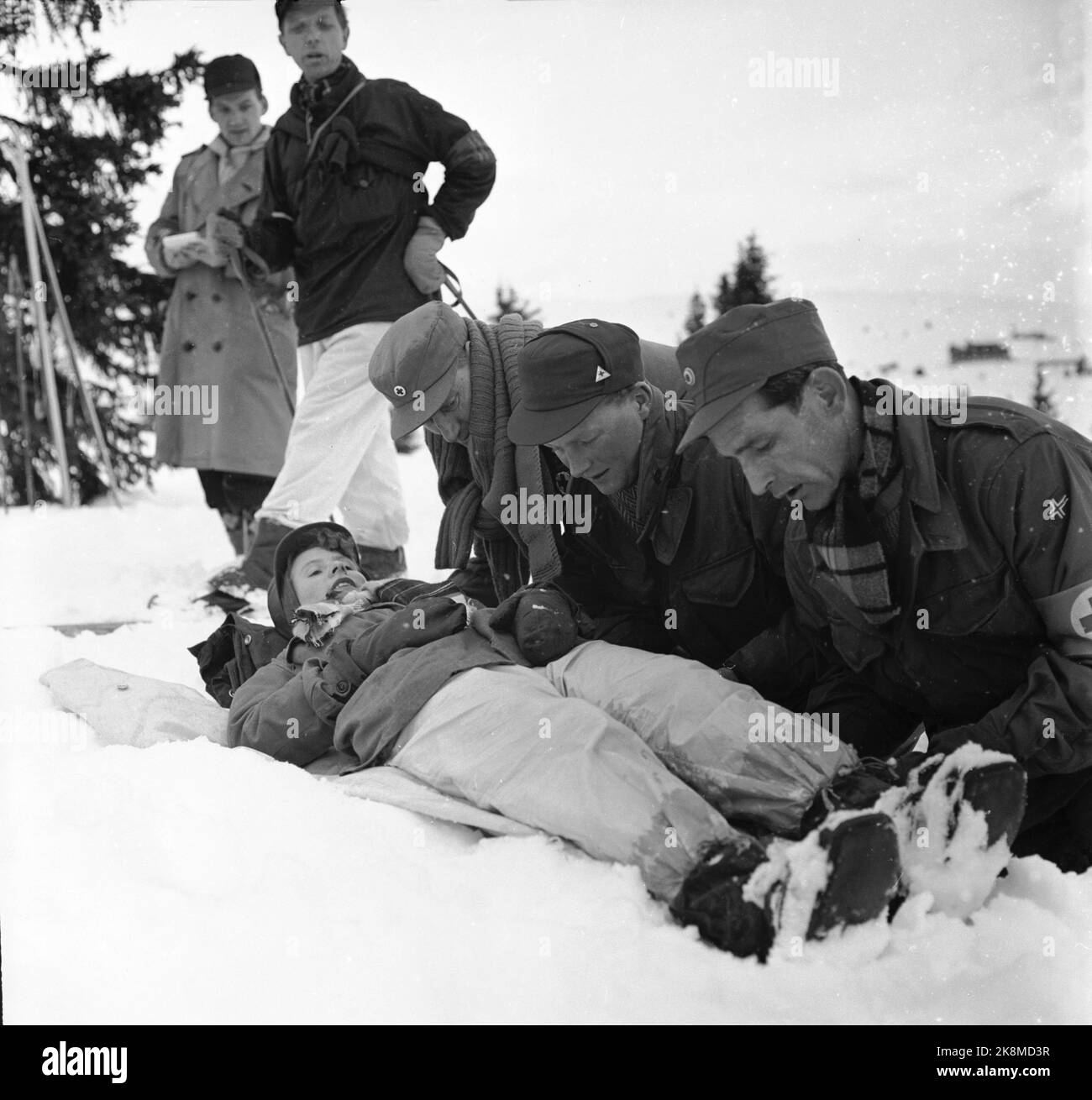 Storefjell 25-30 janvier 1955. Le corps de secours de la Croix-Rouge ...
