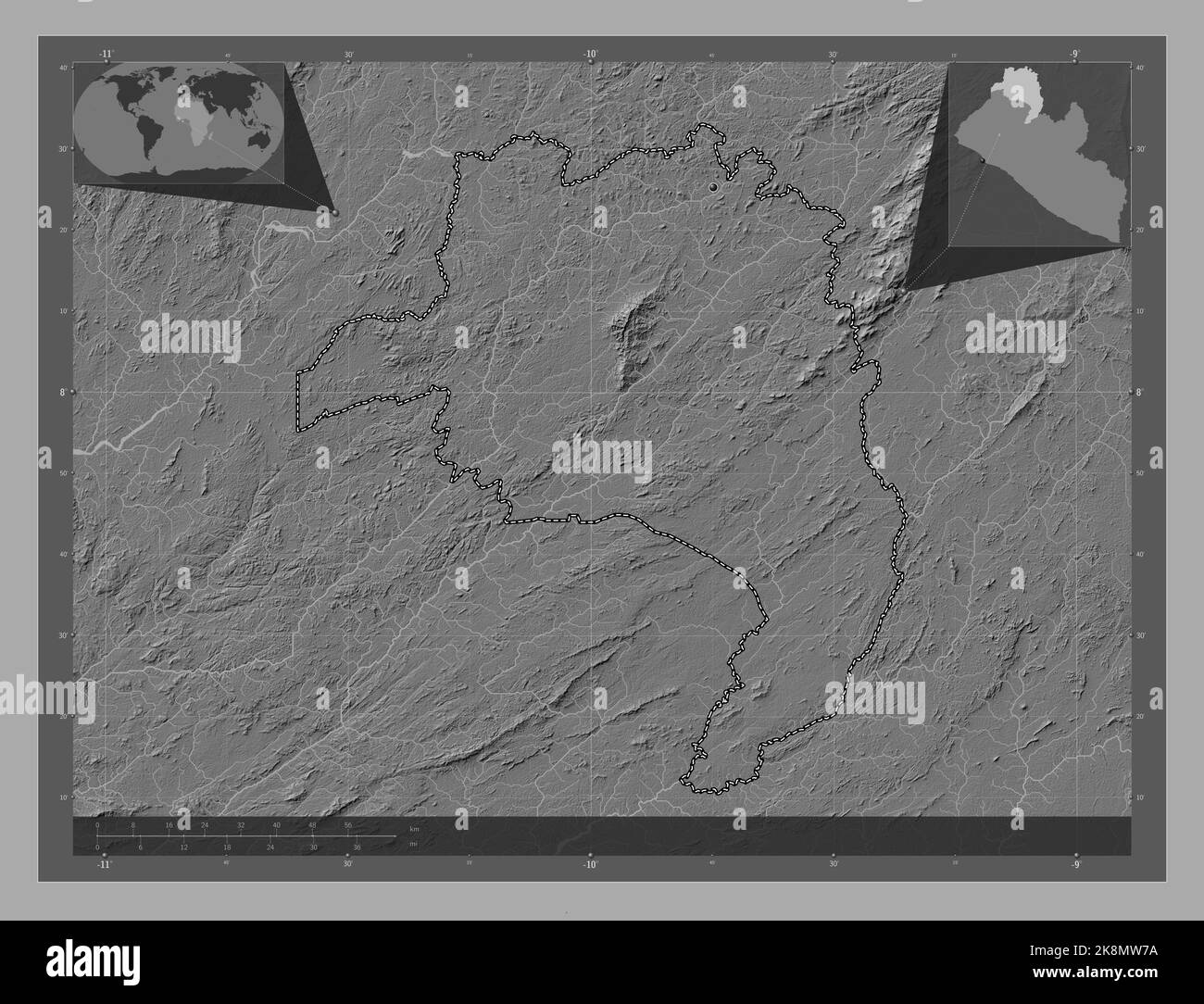Lofa, comté du Libéria. Carte d'altitude à deux niveaux avec lacs et ...