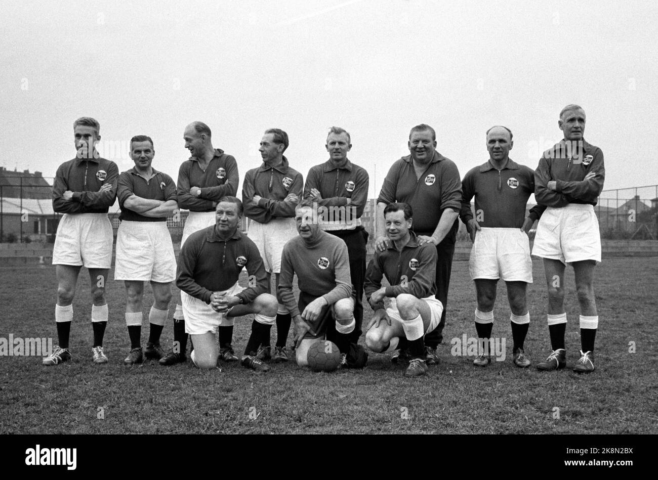 Hambourg, Allemagne 19621014 l'équipe Bronze, l'équipe de football ...