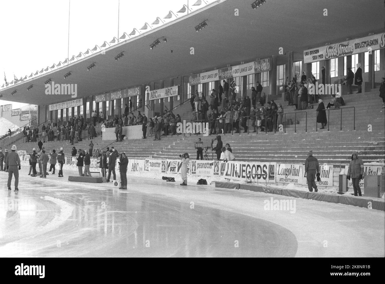 Bislett 19860126 em patins Banque de photographies et d’images à haute ...