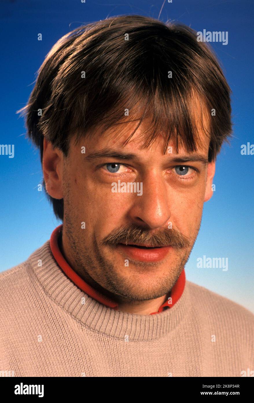 Journaliste sportif nrk Banque de photographies et d’images à haute ...