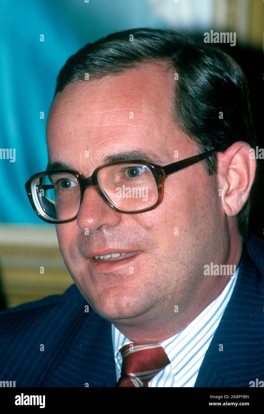 1987 photo de carl joachim hambro Banque de photographies et d’images à ...