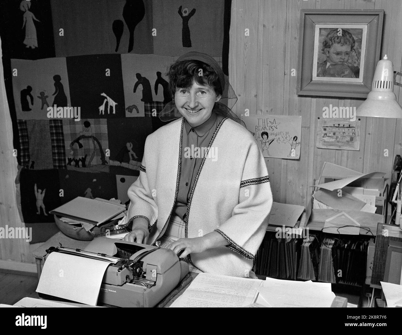 Oslo 19660606 auteur Anne-Cath. Sacerdotale par la machine à écrire, où ...