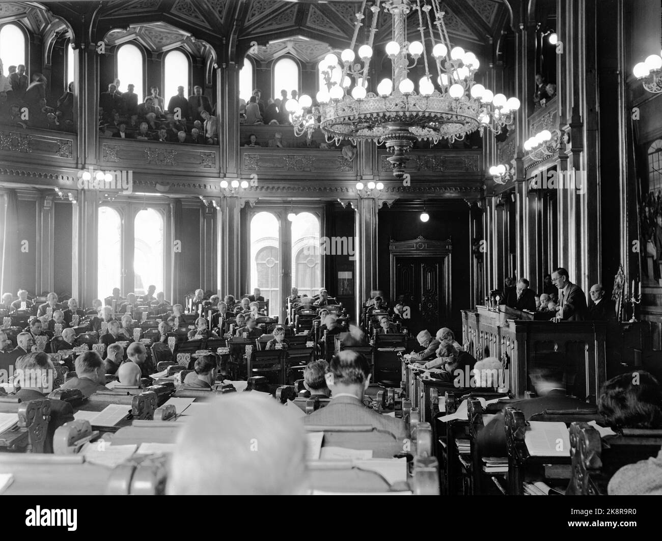 Oslo 19480617 débat sur l'affaire Helset / Hauge dans le Storting. Le ...