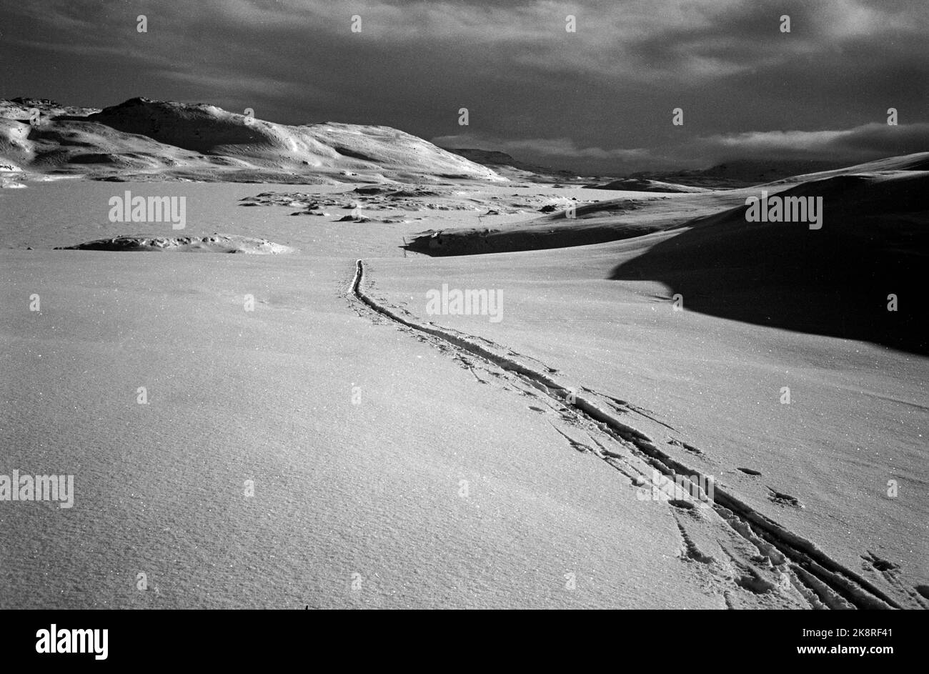 Actuel 10 1 1965 Banque de photographies et d’images à haute résolution ...