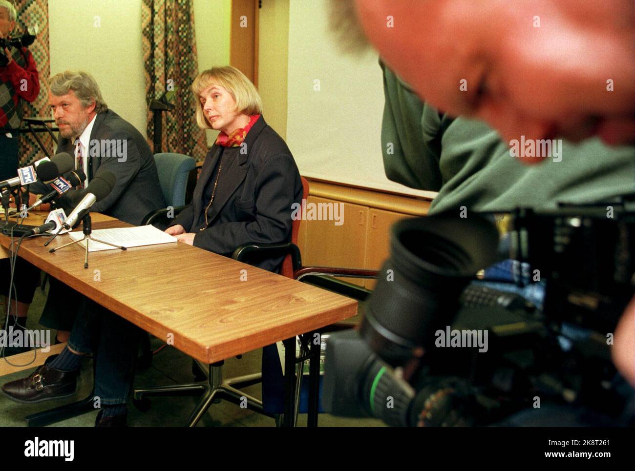 Oslo 19971114: Conférence de presse à propos des conclusions de l ...
