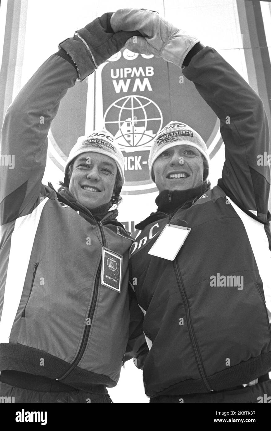 Coupe du monde moins de 20 ans Banque d'images noir et blanc - Alamy