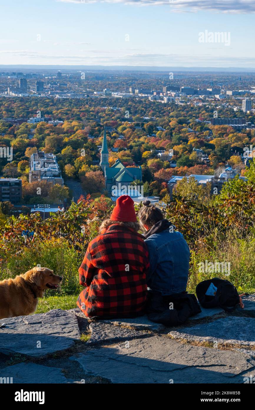 Parc outremont Banque de photographies et d’images à haute résolution ...