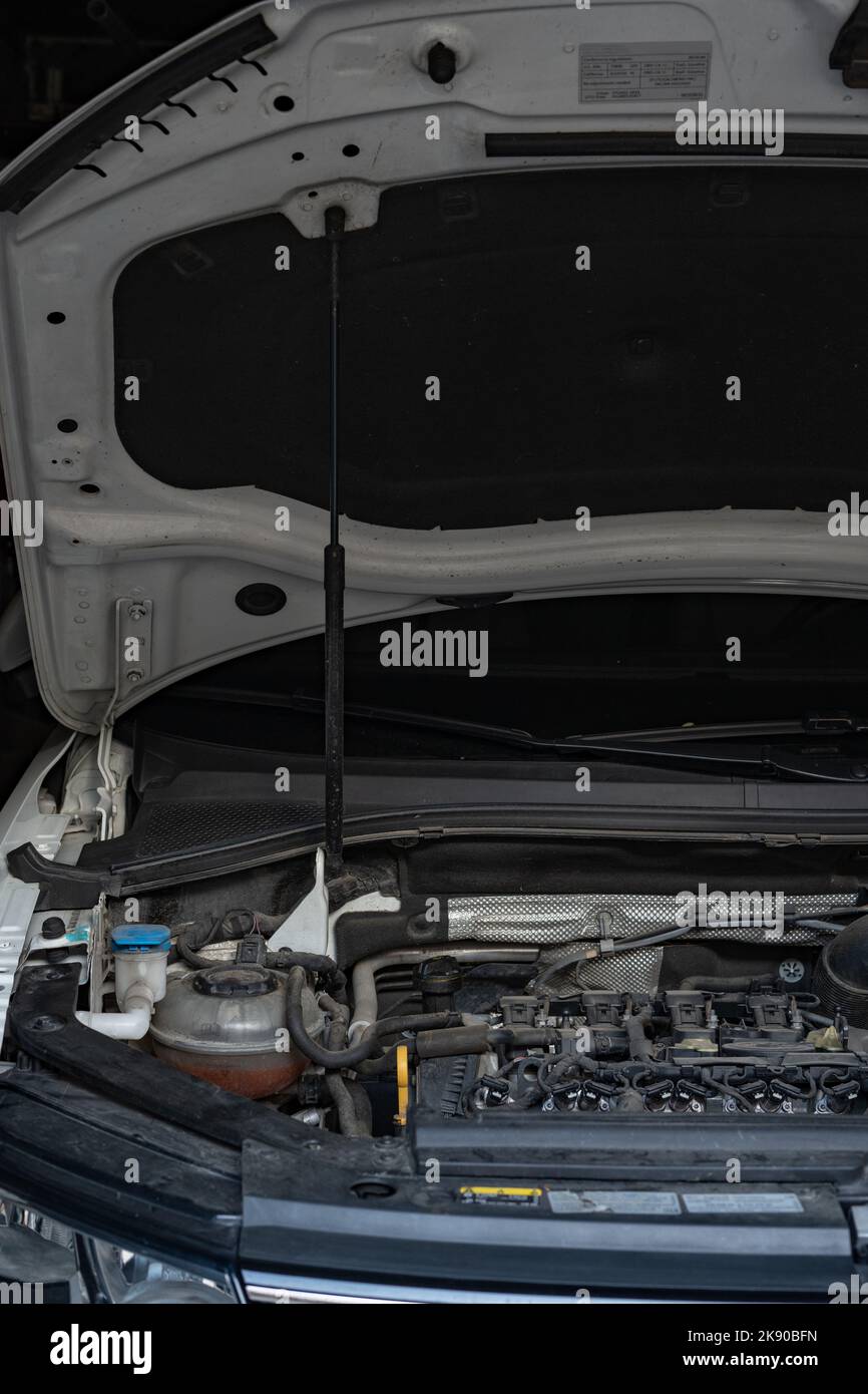 Capot de la machine Banque de photographies et d’images à haute ...