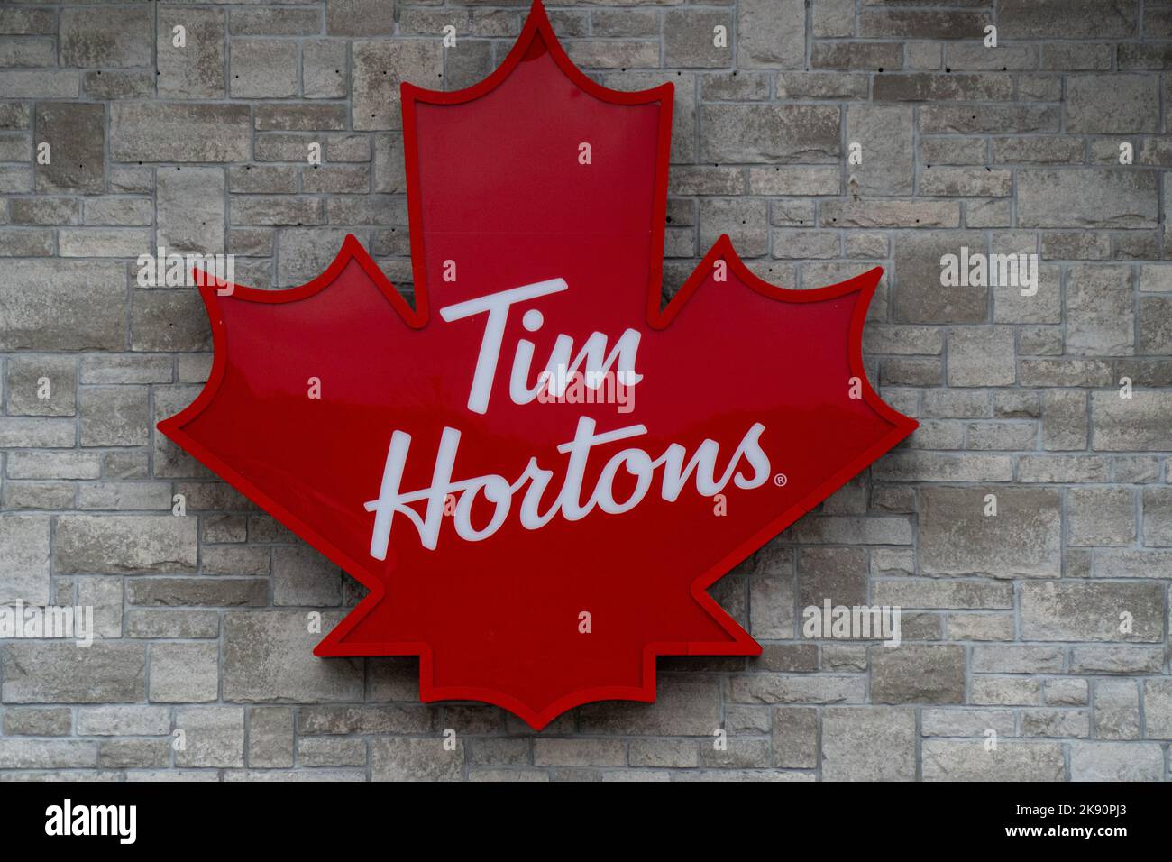 Tim Hortons logo de la feuille d'érable Huntsville (Ontario). Dimanche ...