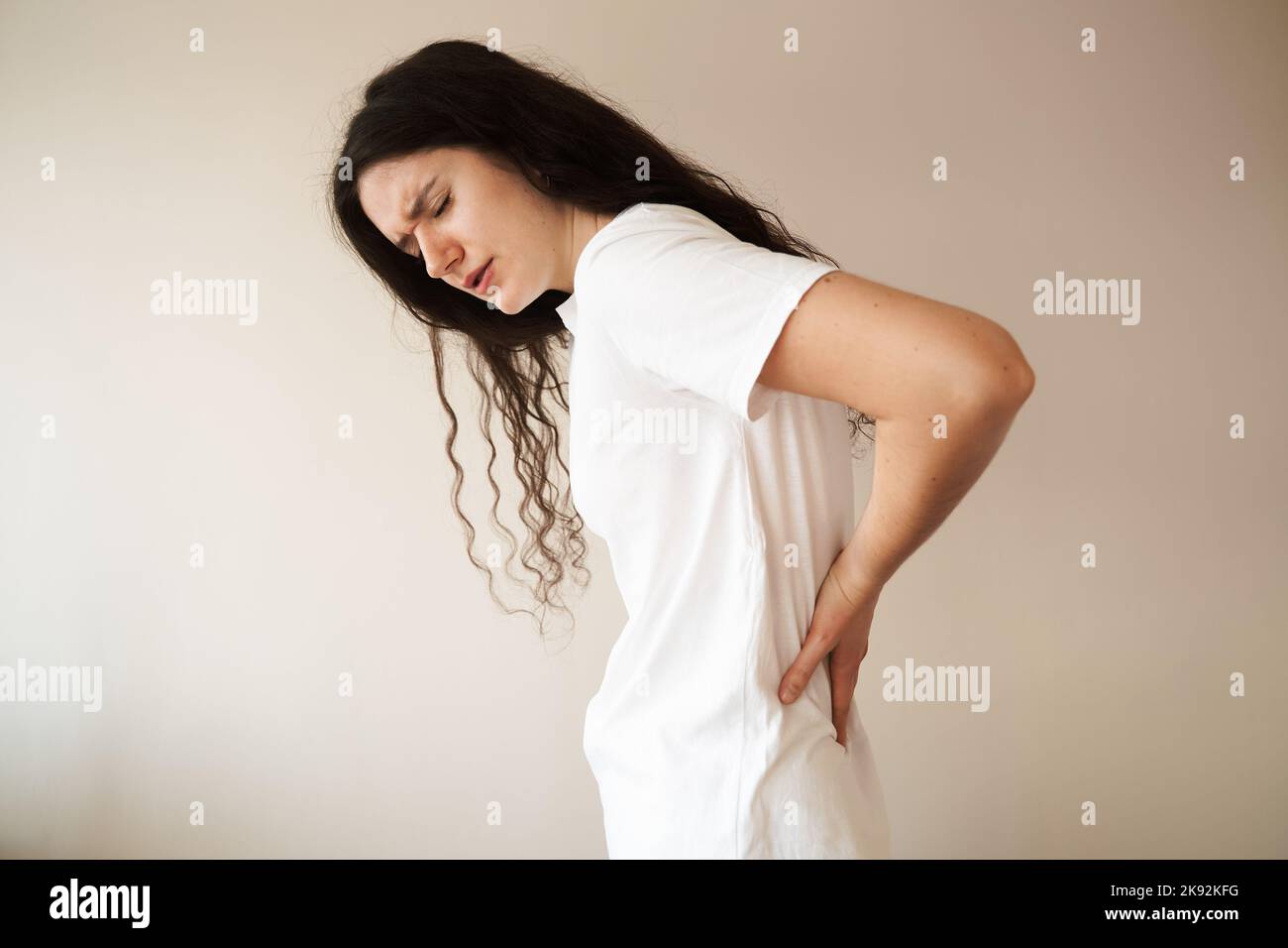 Infection rénale pyélonéphrite infection urinaire. La femme attirante ...