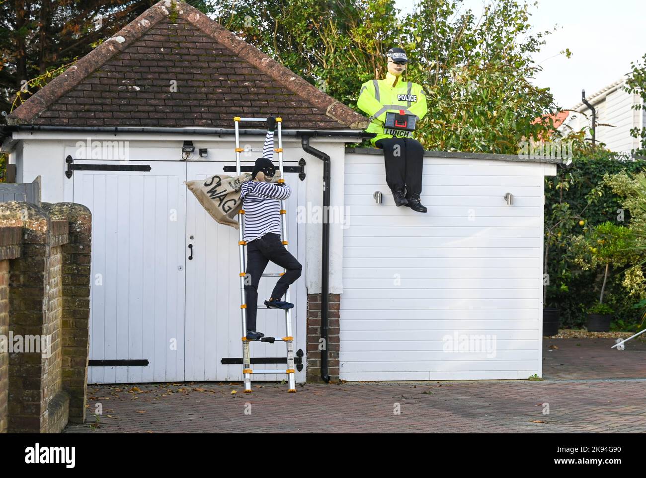 Scarecrow police officer Banque de photographies et d’images à haute ...