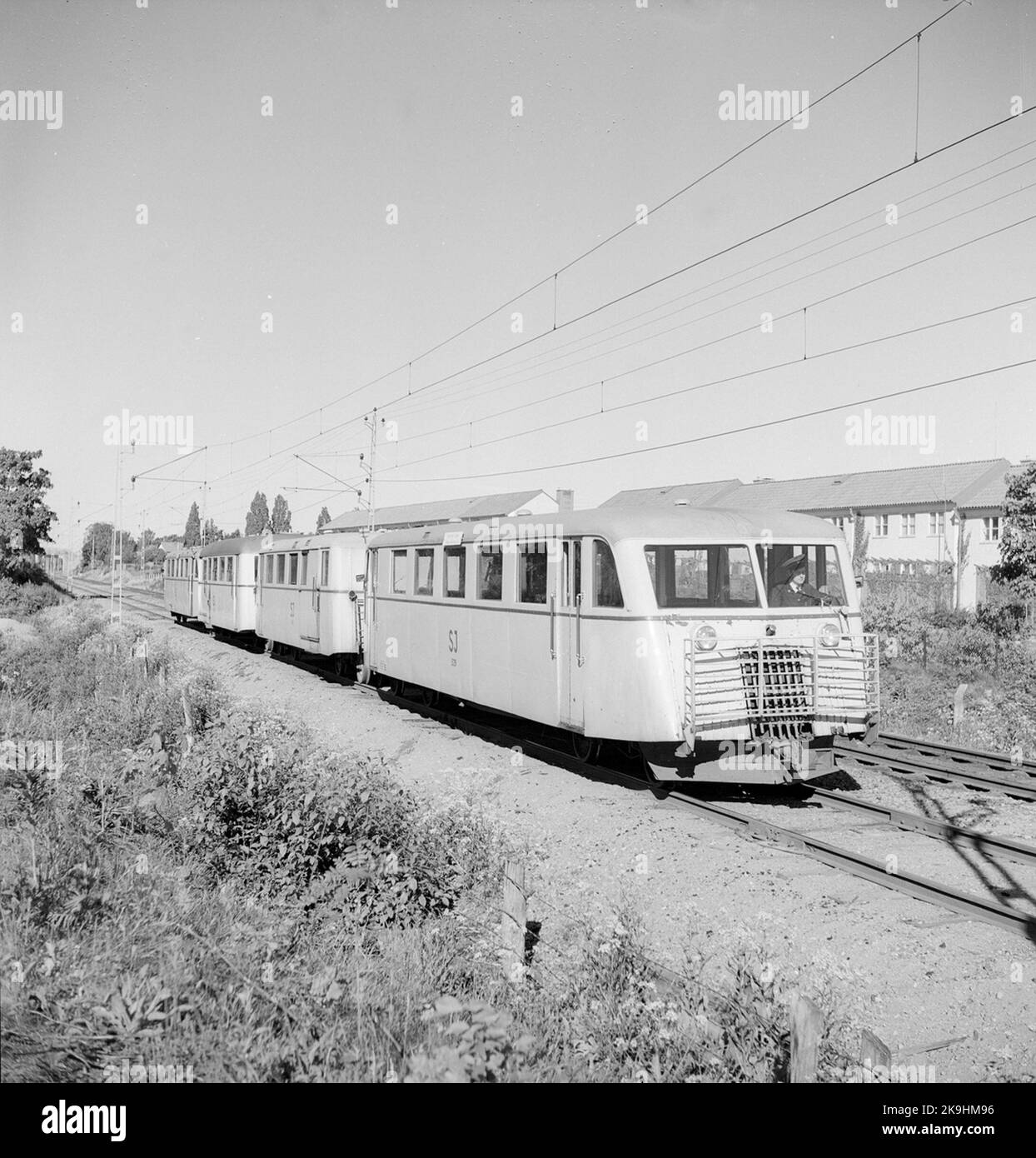 Motor River à l'entrée de Västerås Central. Des trains de pompiers ...