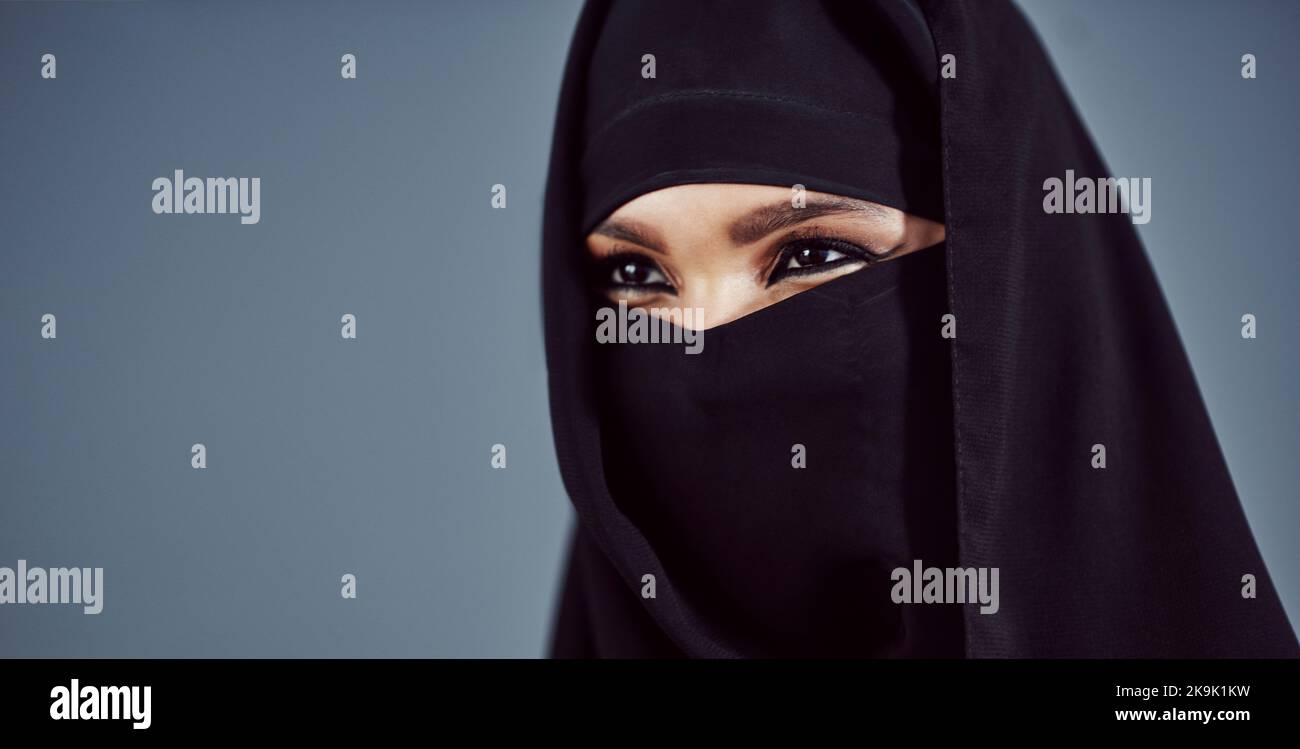 Femmes portant de la burka Banque de photographies et d’images à haute ...