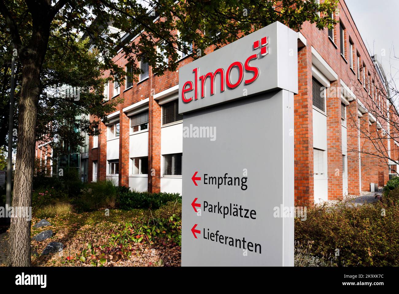 Logo elmos Banque de photographies et d’images à haute résolution - Alamy