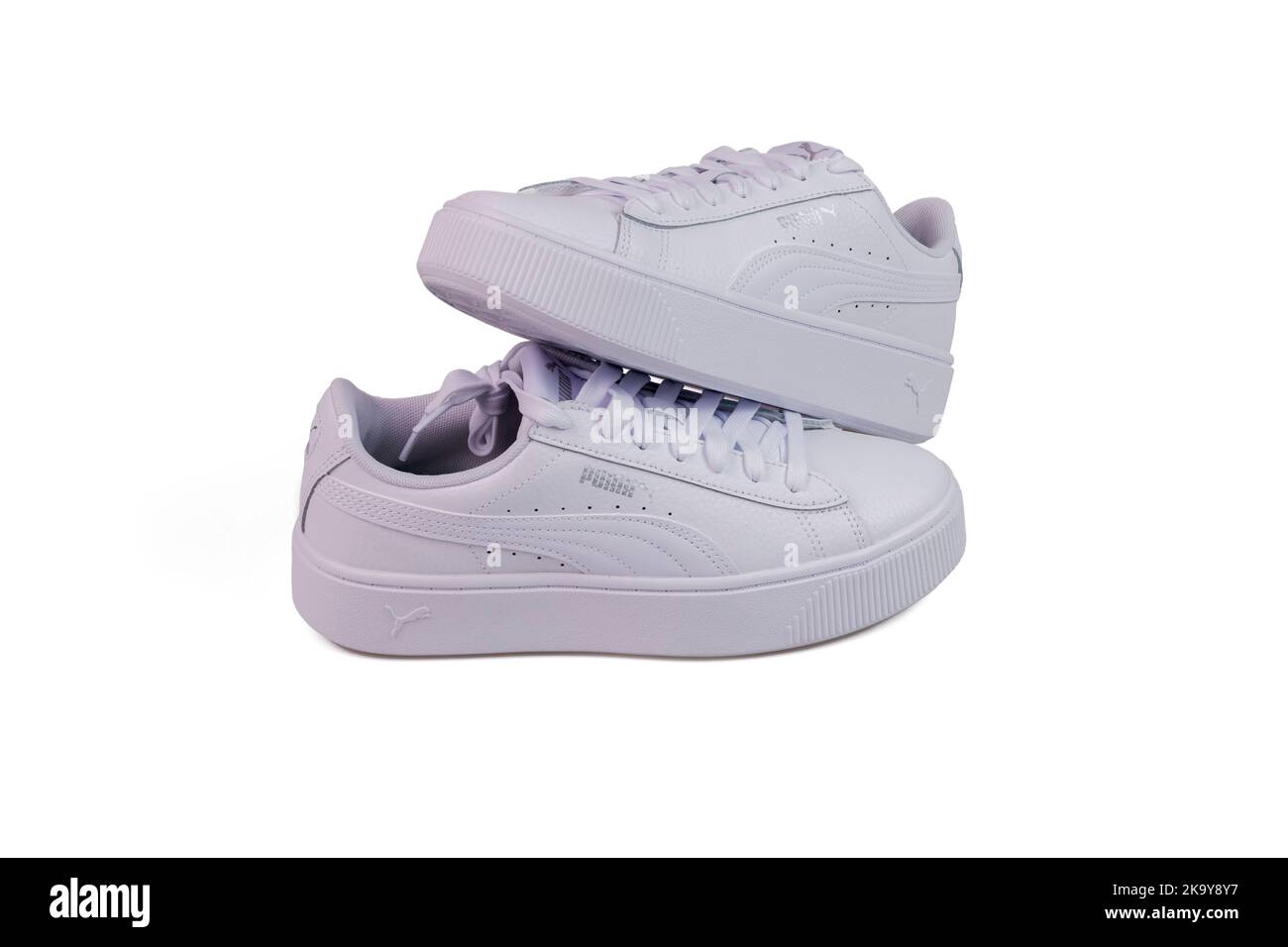 Puma sneakers Banque de photographies et d’images à haute résolution ...