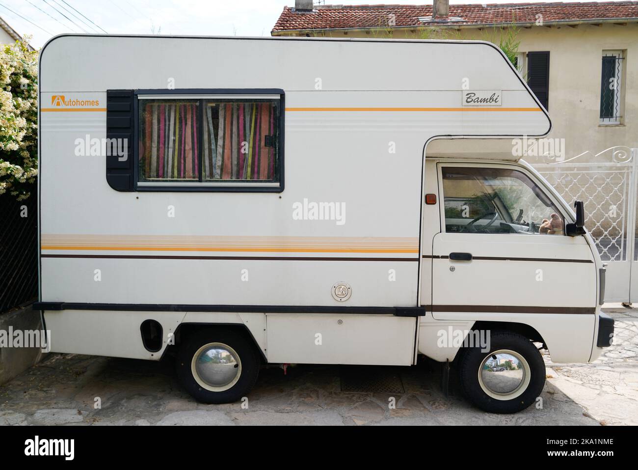 Bordeaux , Aquitaine France - 25 09 2022 : GME Rascal Bambi logo marque ...