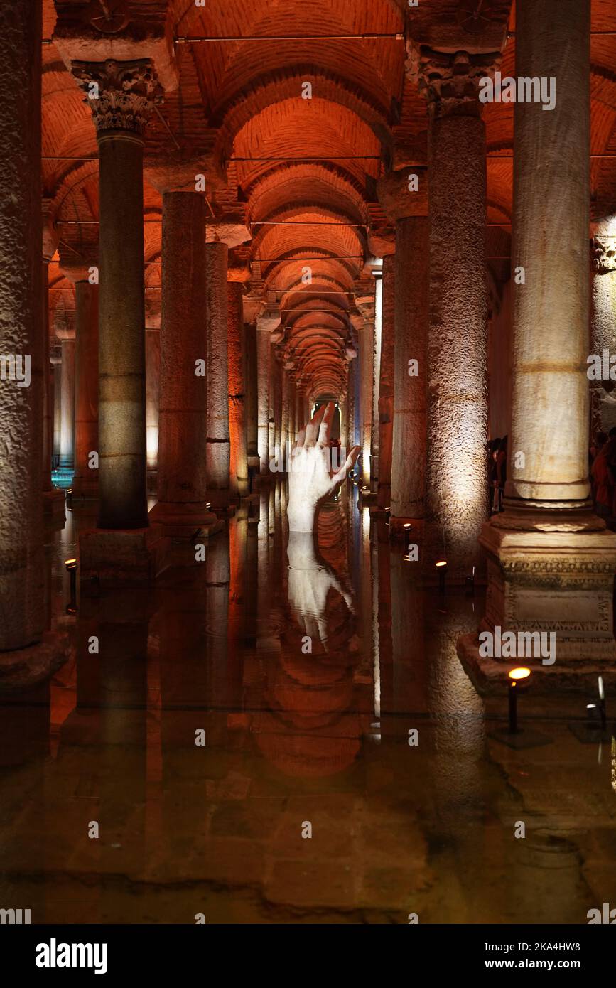ISTANBUL, TURKIYE - 11 SEPTEMBRE 2022 : intérieur de la Citerne ...