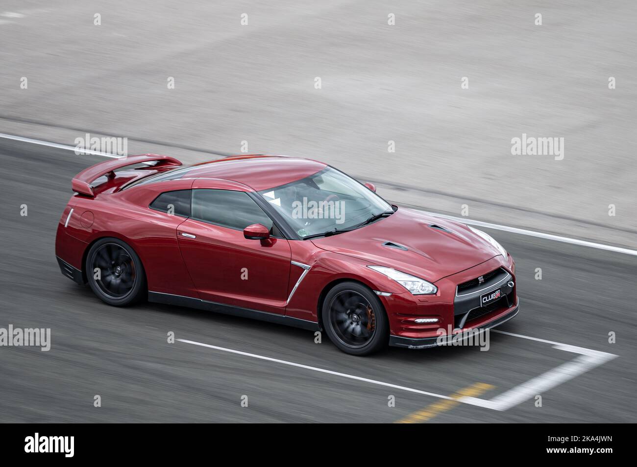Nissan nismo gt r race car Banque de photographies et d’images à haute résolution - Alamy