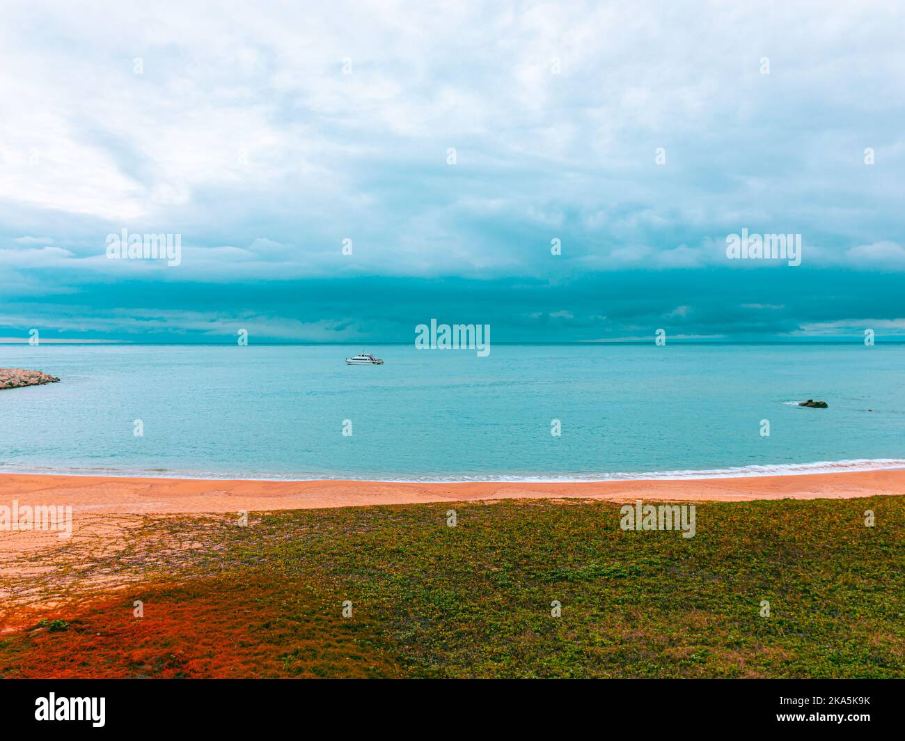Mer bleue et ciel bleu Banque de photographies et d’images à haute ...