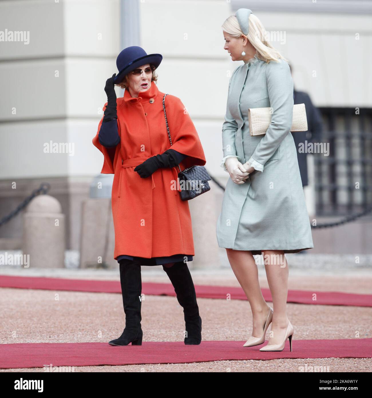 OSLO, Norvège 20170321. La reine Sonja et la princesse Mette-Marit lors ...