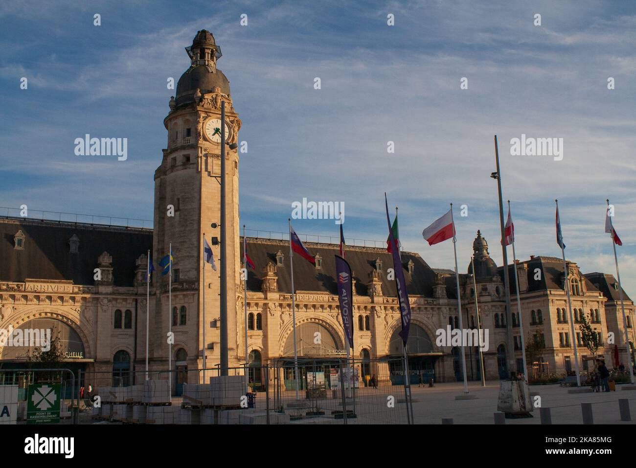 Gare de la rochelle Banque de photographies et d’images à haute ...