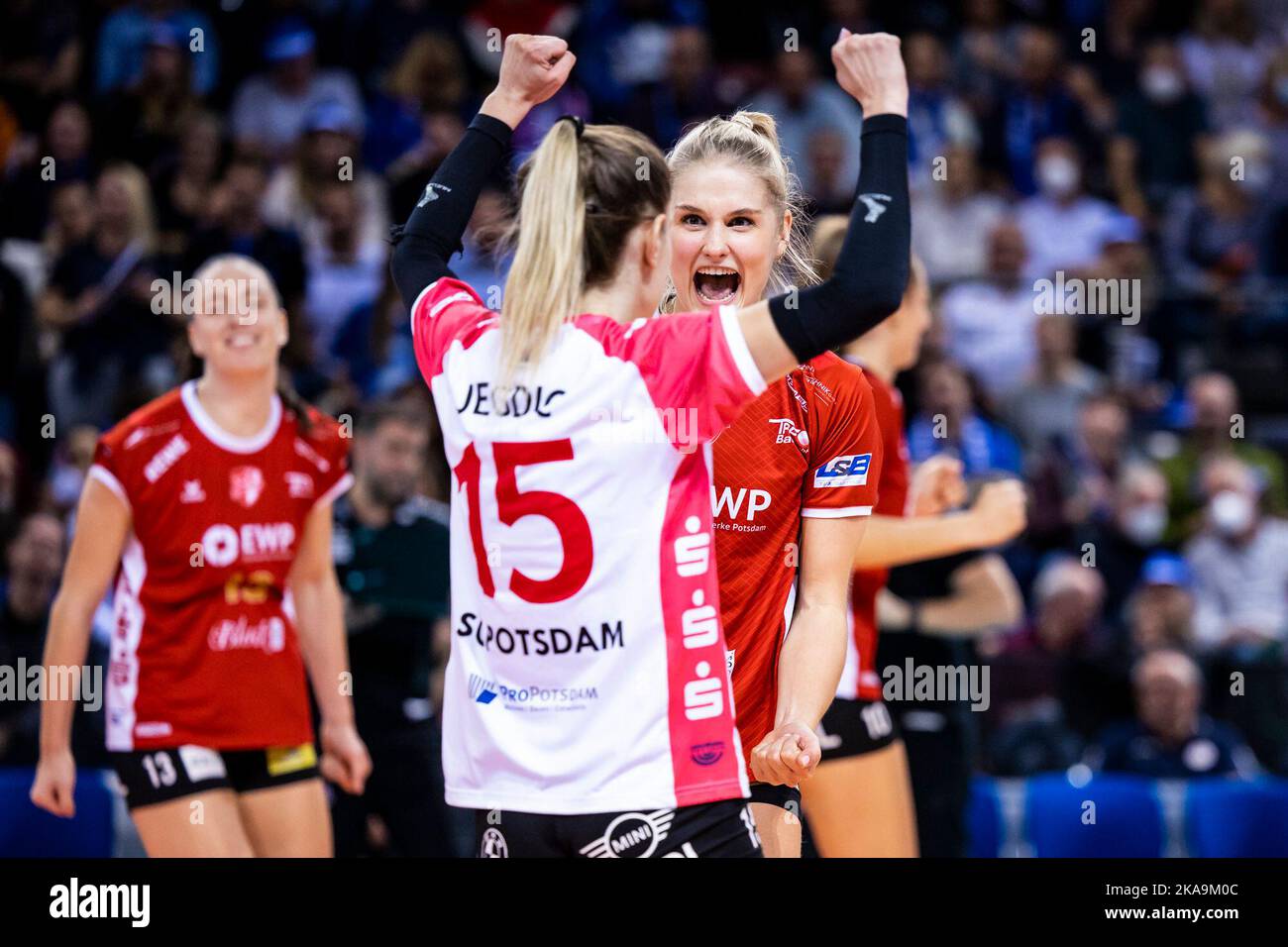 Aleksandra jegdic Banque de photographies et d’images à haute ...