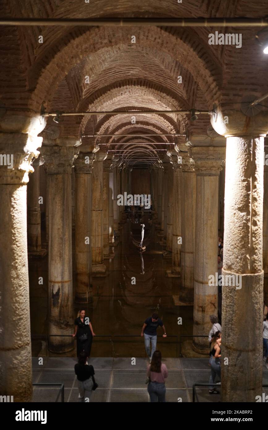 ISTANBUL, TURKIYE - 11 SEPTEMBRE 2022 : intérieur de la Citerne ...