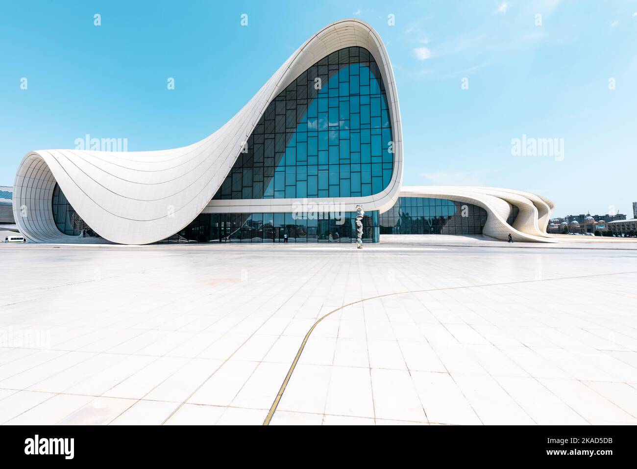 BAKOU, AZERBAÏDJAN - 07 JUIN 2022 : Centre culturel Heydar Aliyev à ...