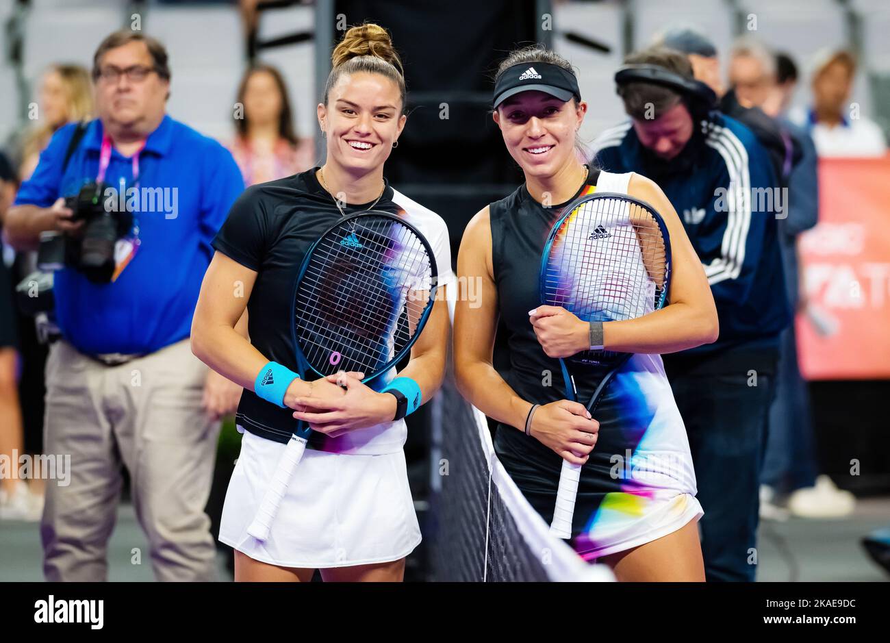 Maria Sakkari de Grèce et Jessica Pegula des États-Unis avant le ... Maria Sakkari de Grèce et Jessica Pegula des États-Unis avant le ...