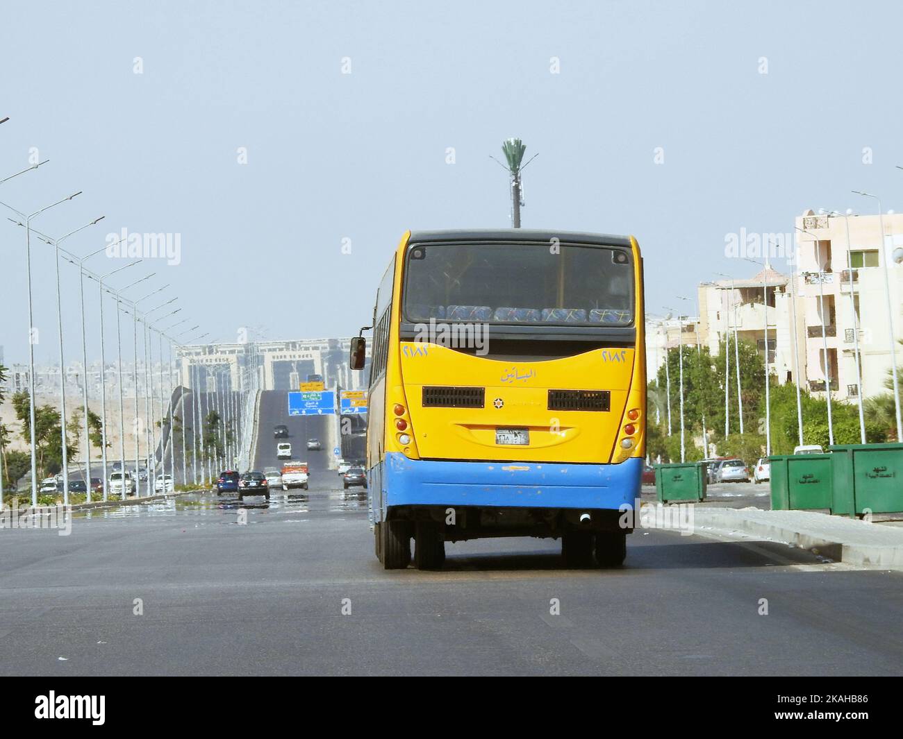 Le Caire, l'Egypte, 23 septembre 2022: Un bus égyptien de transport en ...