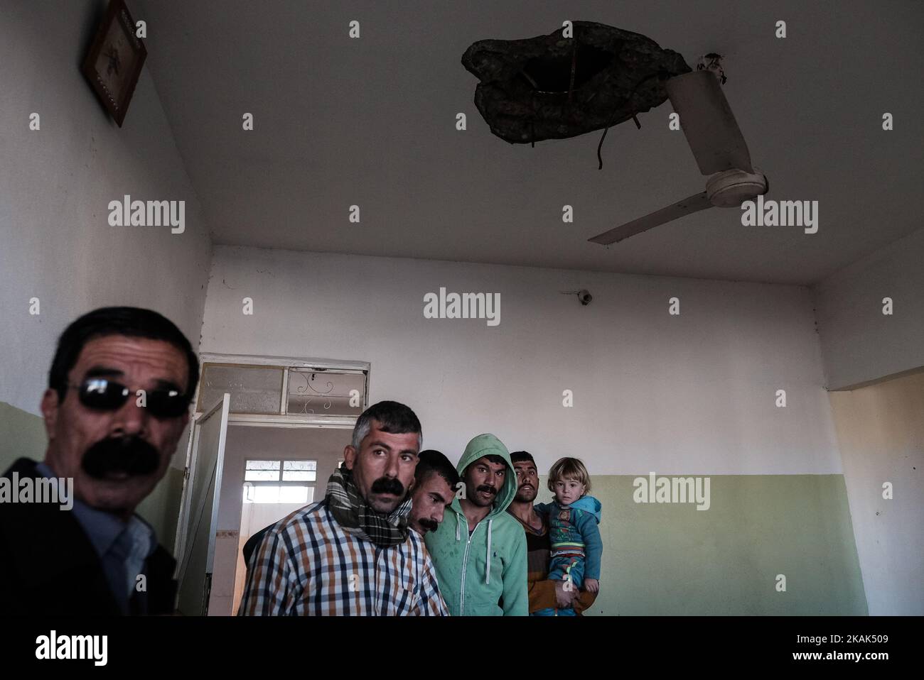 Kakais à l'intérieur détruit la maison prise de l'ISIL à tel Laban ...