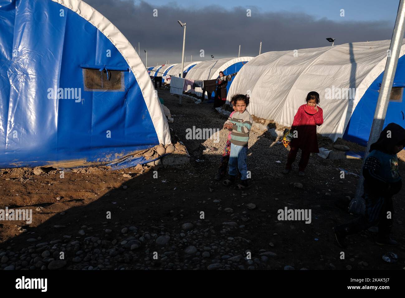 Crise humanitaire près de Mossoul en Irak. Photo prise dans le camp de ...