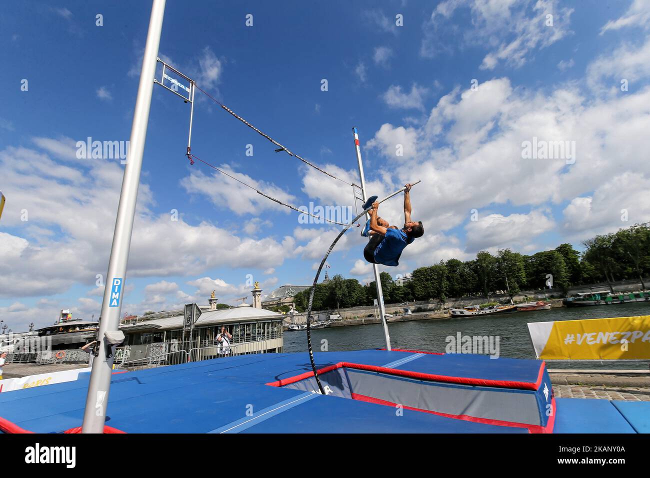 Pole Vault pendant les Jeux Olympiques de Paris candidature Jeux ...