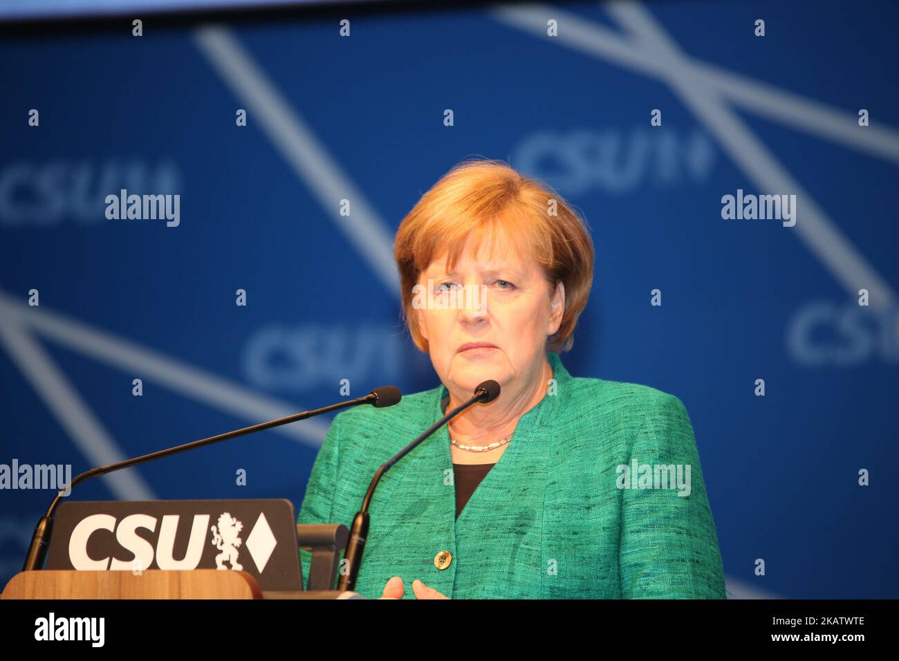 Politique des merkels Banque de photographies et d’images à haute ...