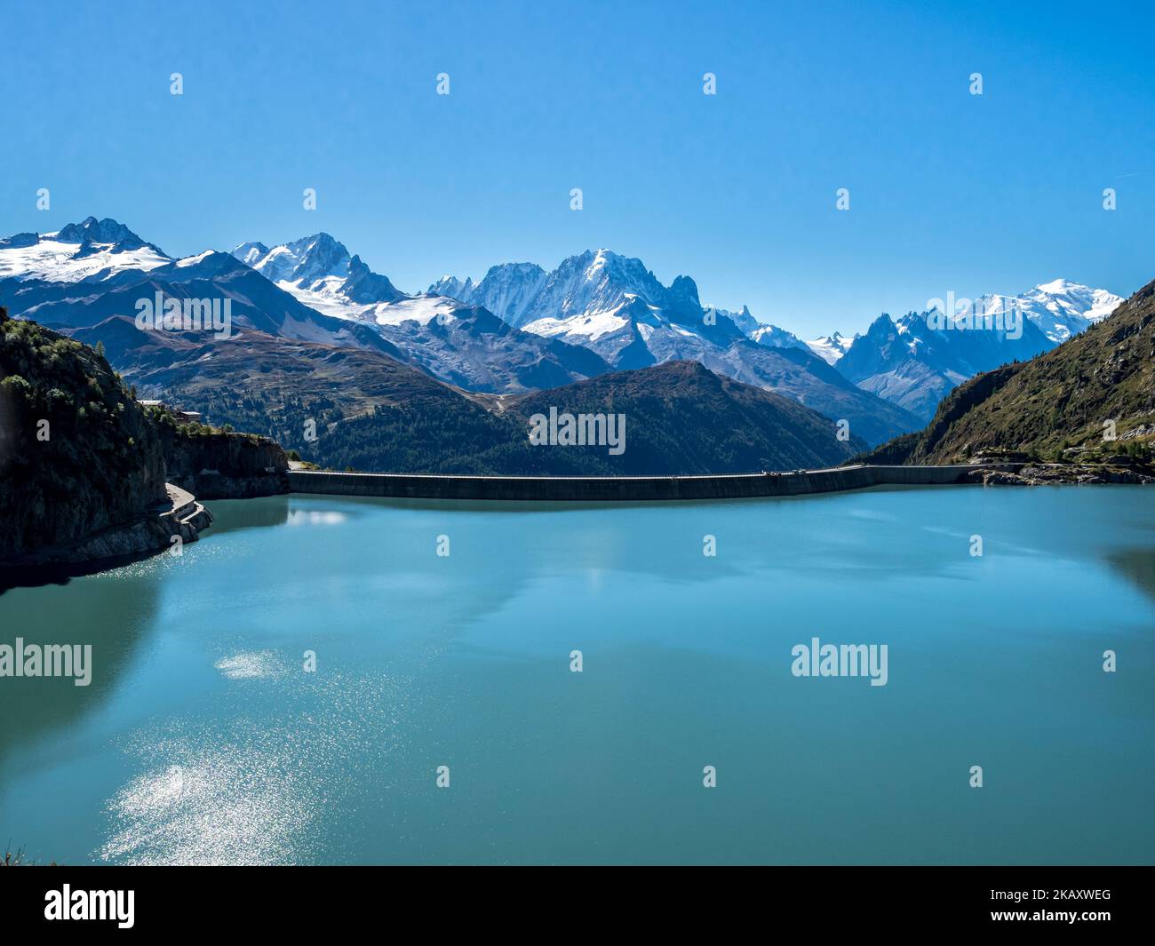 Barrage hydroélectrique emosson Banque de photographies et d’images à ...