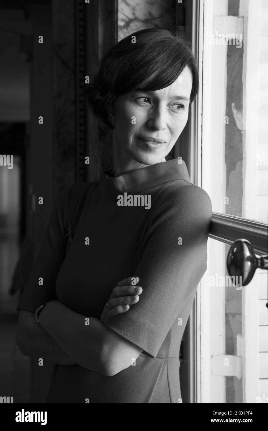Ariadna gil actress Banque d'images noir et blanc - Alamy