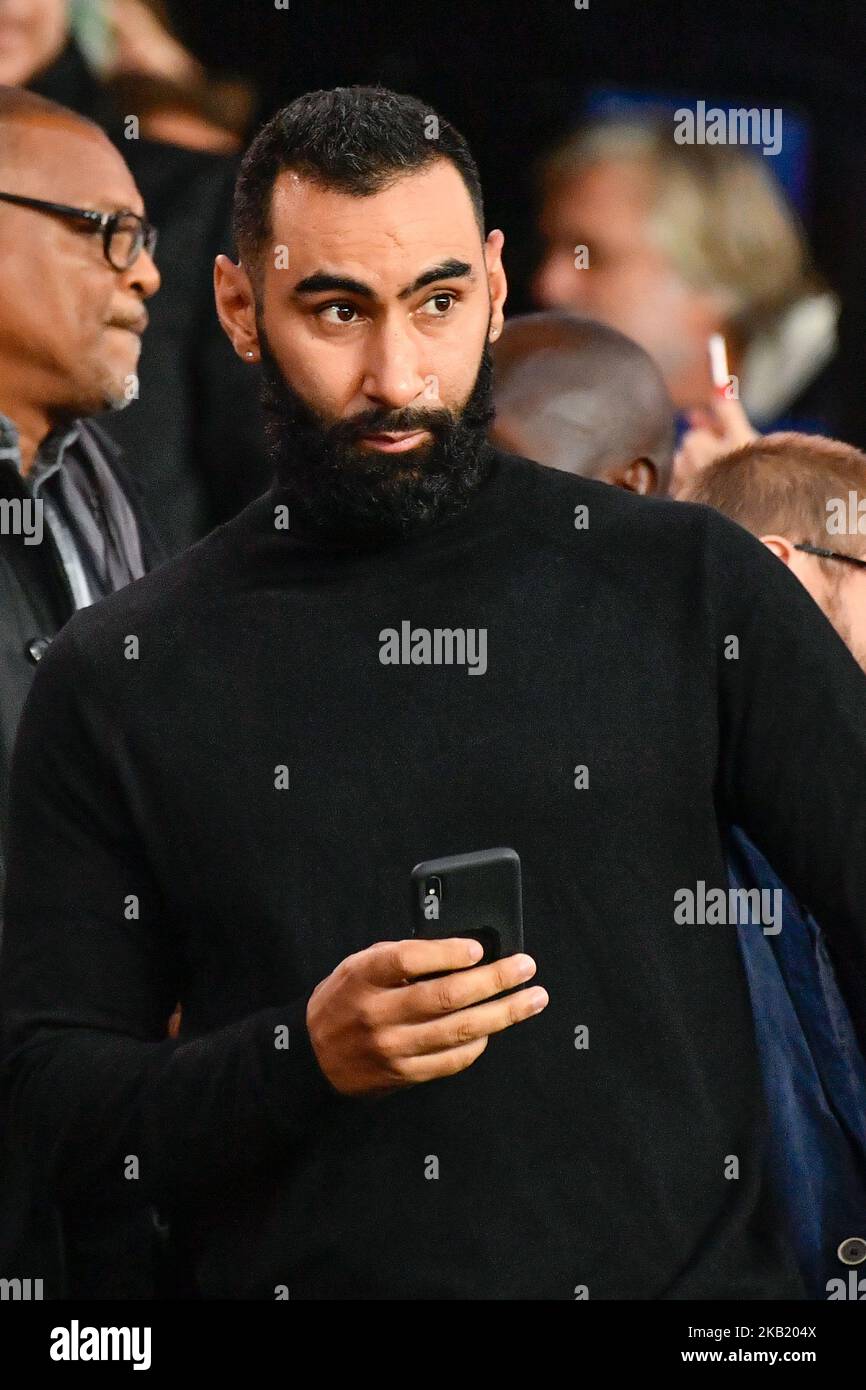 Le rappeur français Laouni Mouhid aka la Fouine participe au match de ...