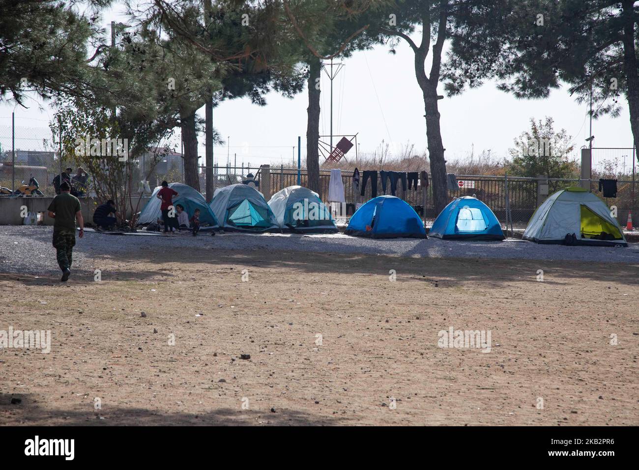 Tentes des nouveaux arrivants dans le camp de réfugiés de Diavata ...