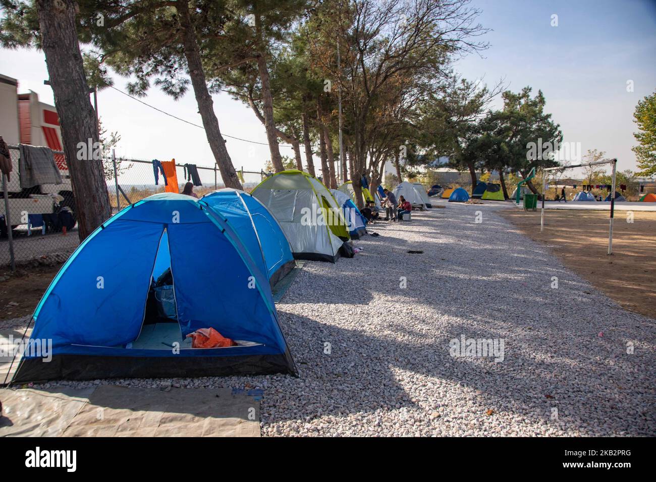 Tentes des nouveaux arrivants dans le camp de réfugiés de Diavata ...