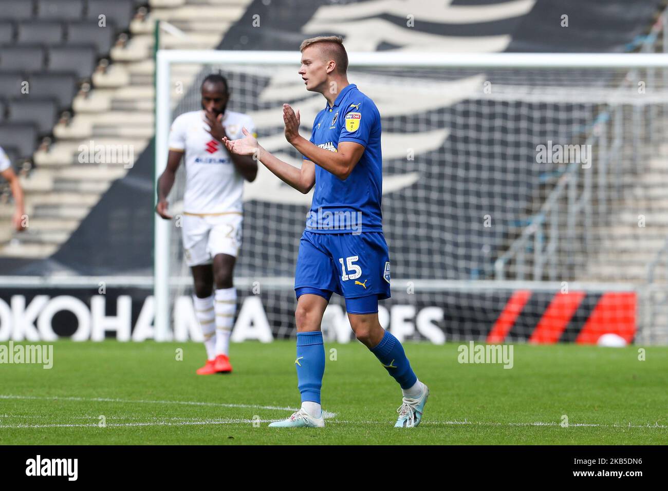 Marcus forss afc wimbledon Banque de photographies et d’images à haute ...