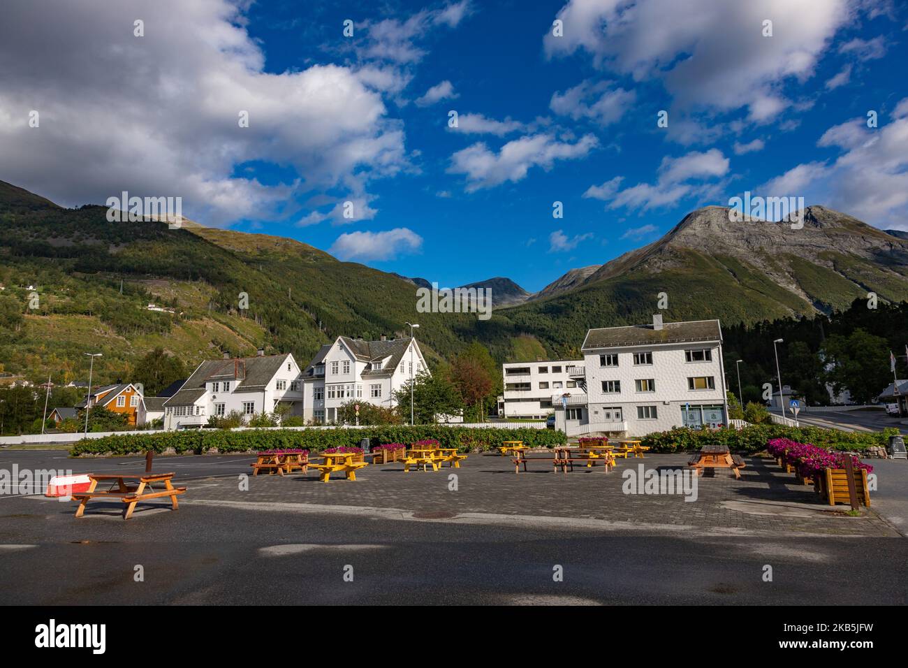 Pêche à Valldal ou Valldalen ou Sylle dans la vallée de Valldal avec ...
