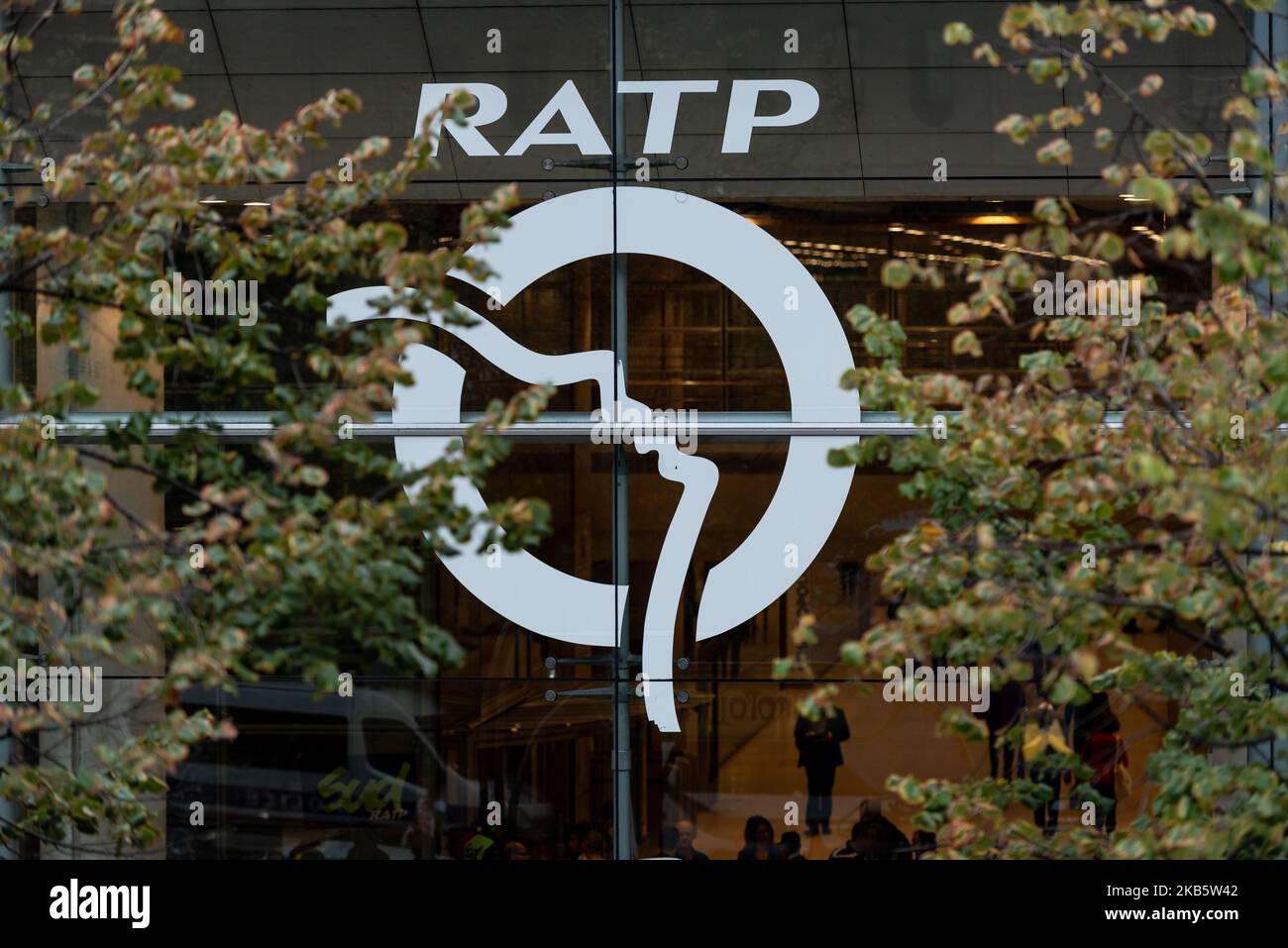 Logo ratp Banque de photographies et d’images à haute résolution - Alamy