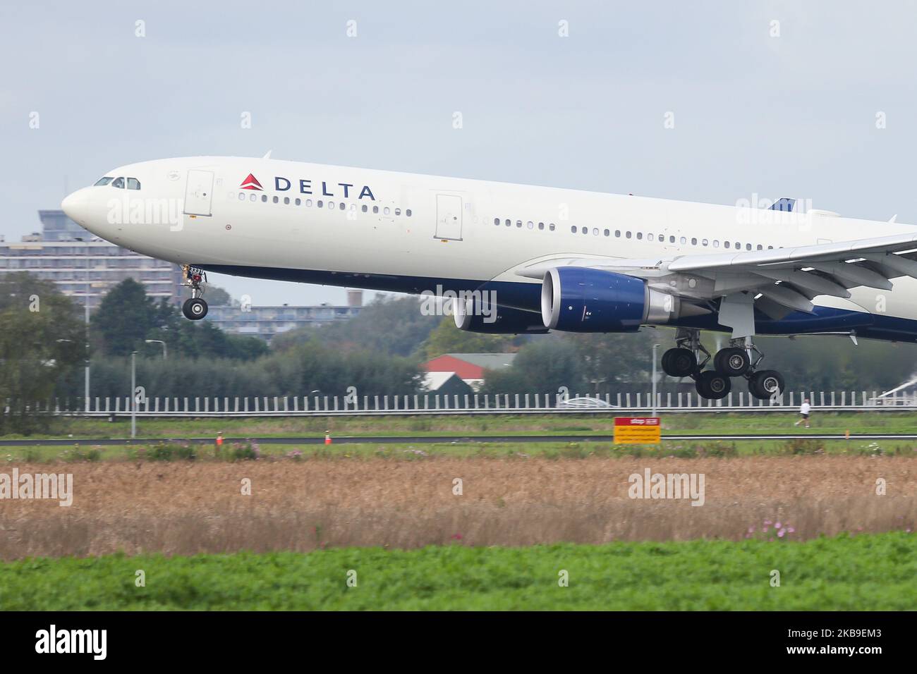 Airbus a333 Banque de photographies et d’images à haute résolution ...
